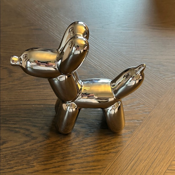 Aida + Jade | Accents | Balloon Dog Accent Piece | Poshmark